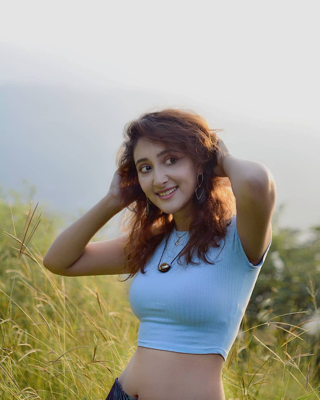Shivya Pathania Bio - Age, Height, Family, TV Series & More